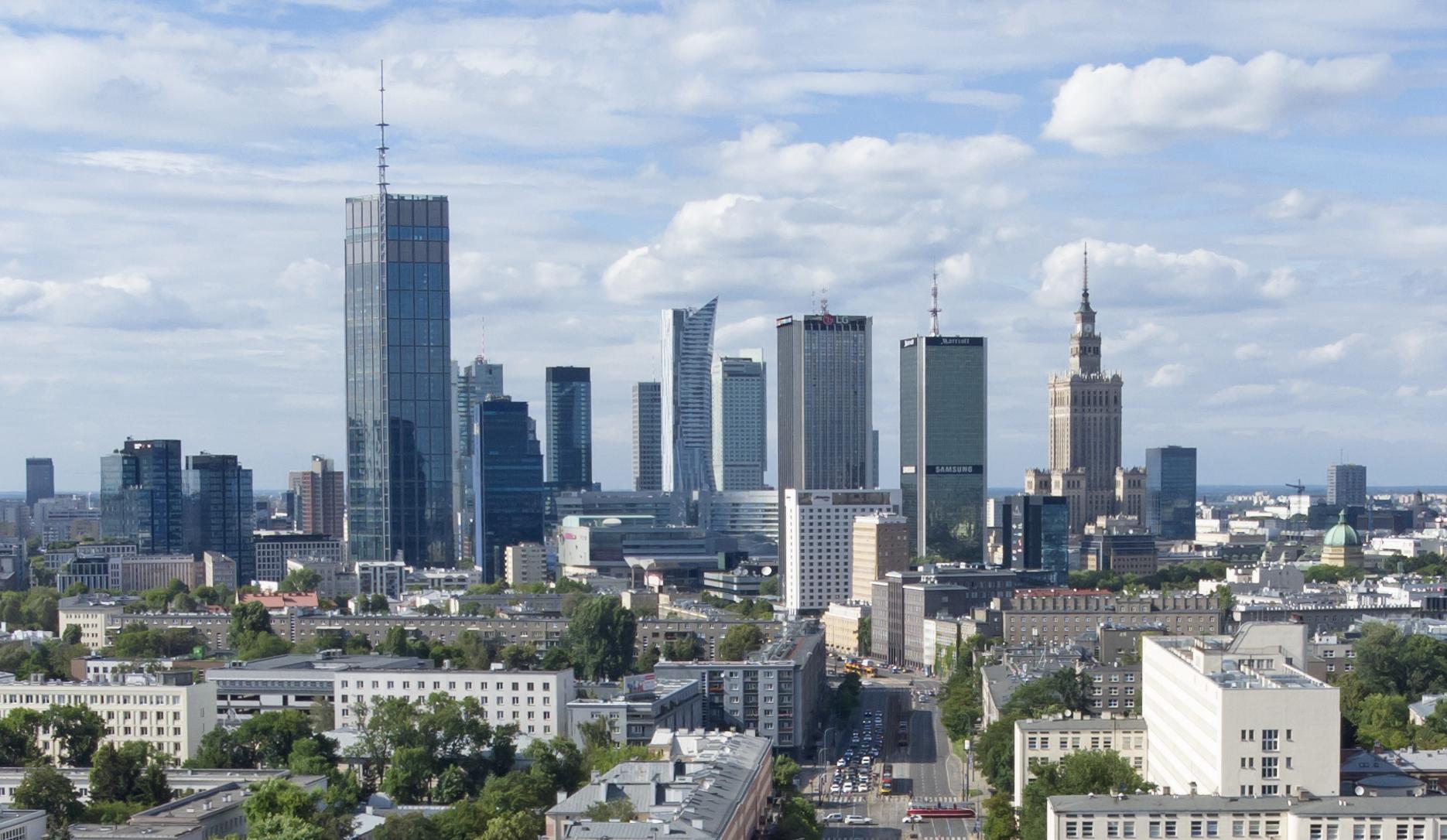 Gay Warsaw Guide 2026: Best Bars, Clubs, Hotels & Pride Events | GayOut